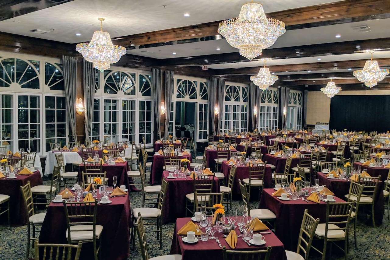 Photo Gallery of The Drake Hotel Oak Brook